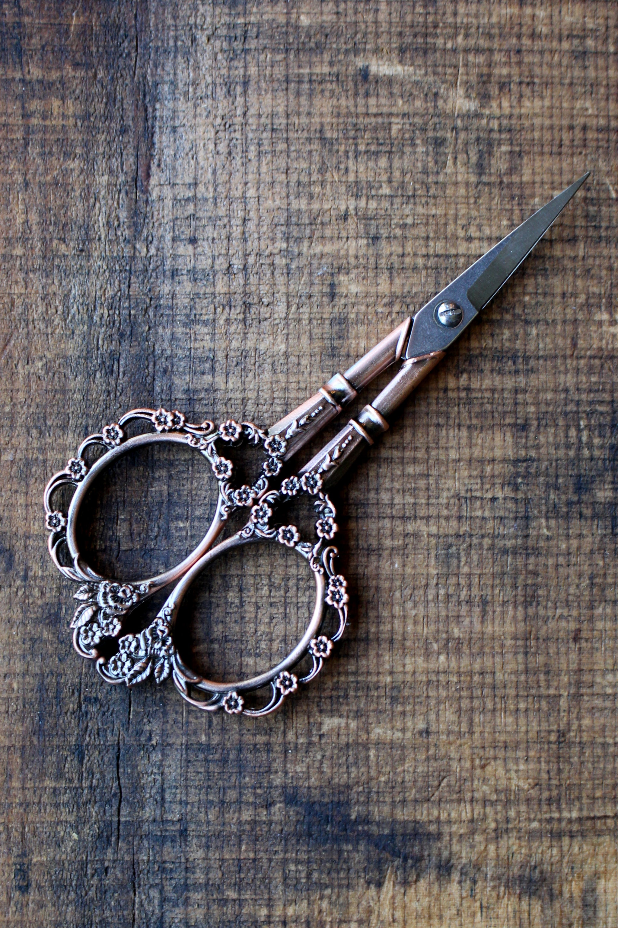 Victorian Scrollwork Scissors – Never Not Knitting